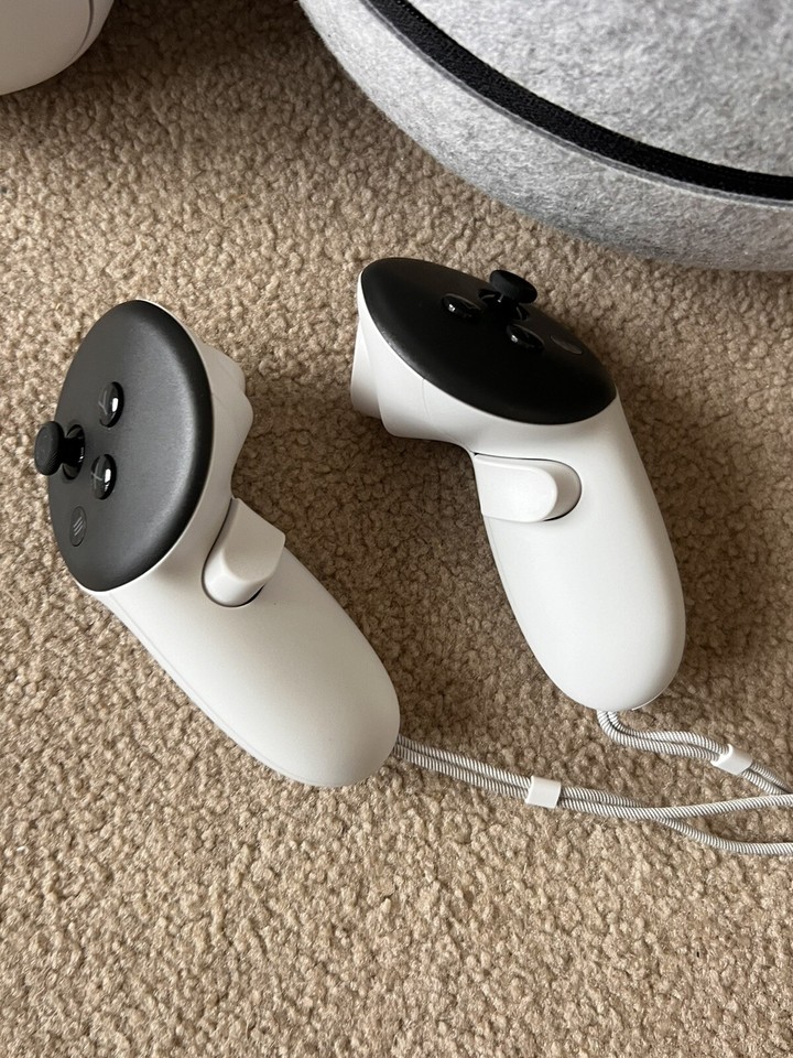 Oculus Quest 3 512GB VR Virtual Reality Gaming Headset + Controllers ...