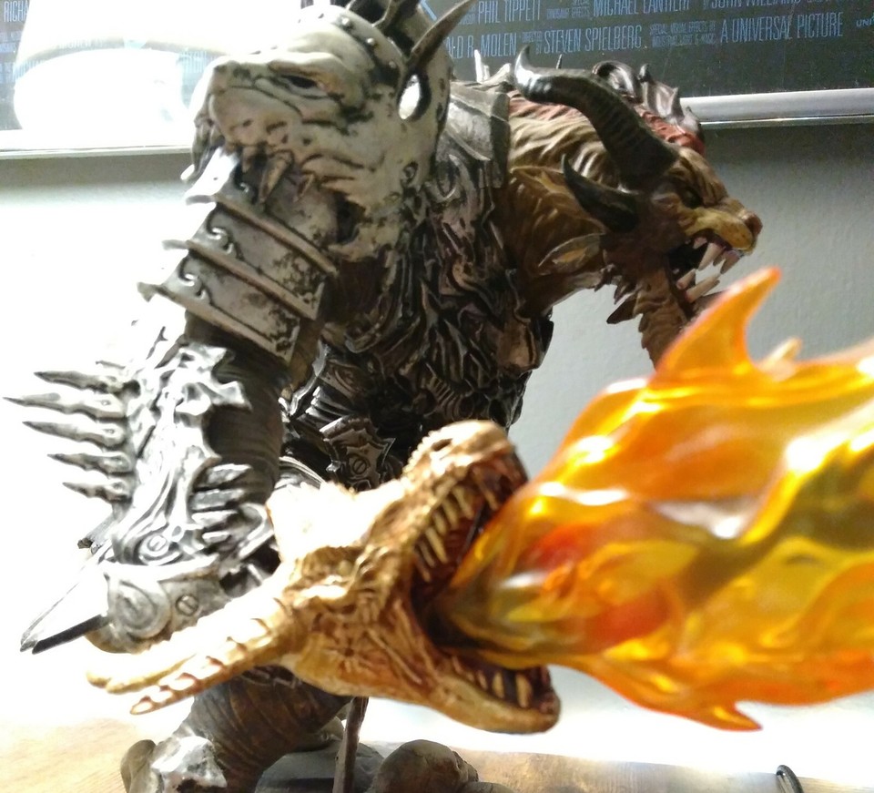 Guild Wars 2 CE 10" Rytlock Statue Figure, Sword Included, Great ...