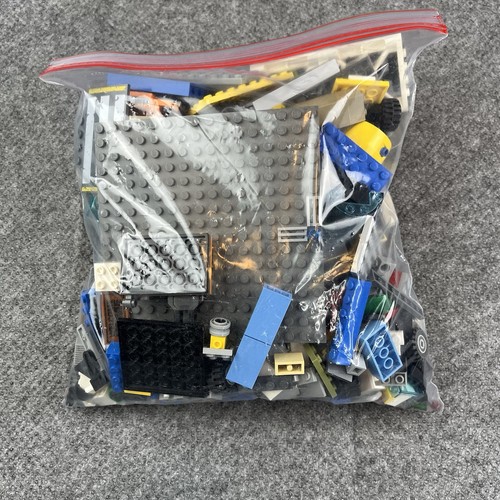 LEGO BULK (2) Two Pound Bag Mixed Bricks Parts and Pieces Assorted ...