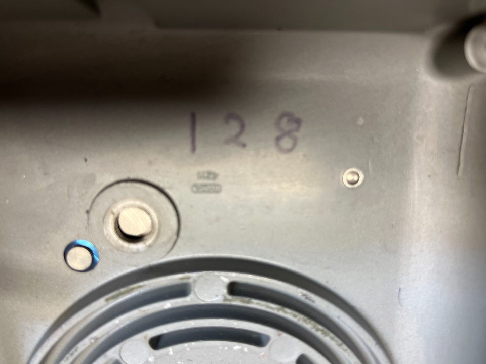 PIGEON RACING SWISS CLOCK TIMER ,STB SWISS CLOCK IN RUNNING ORDER & KEY ...