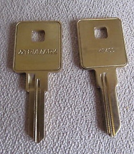 2 Trimark RV Keys Codes TM101 - TM250 Travel Trailer Replacement Keys ...
