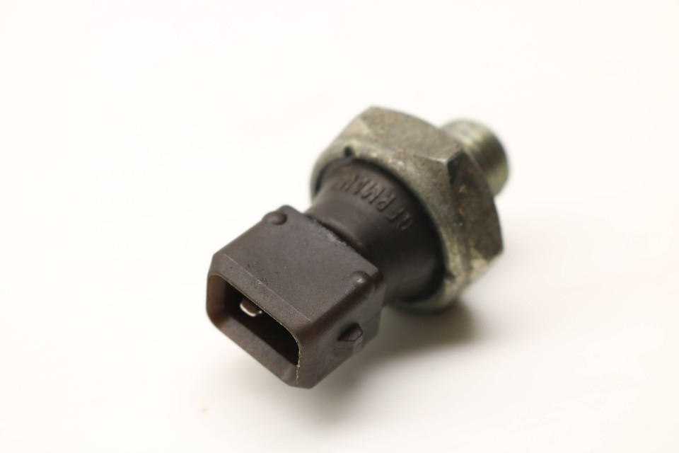 2004-2007 BMW X3 - Engine OIL Pressure Sensor / Switch 1710509 | eBay