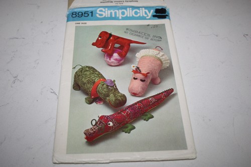 SIMPLICITY 8951 SEWING PATTERN ~ STUFFED ANIMALS Dog, Alligator, Mr ...