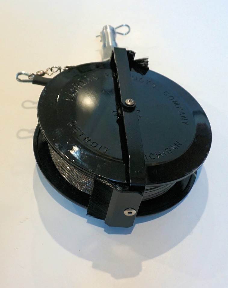 Riviera Hand Line Trolling Reel, Black with 200 ft 60# Coated Wire # ...