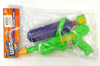 Hunson child water gun 11'' shoots over 20 ft. | eBay