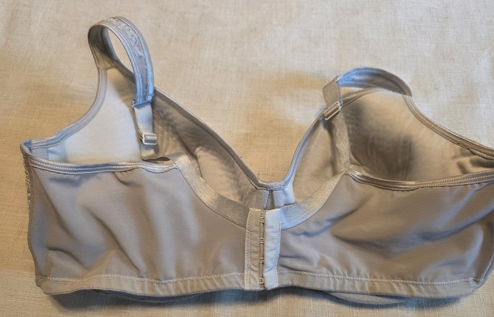 Cacique Women's Balconette Bra Lined Size 44DDD gray lace floral print ...