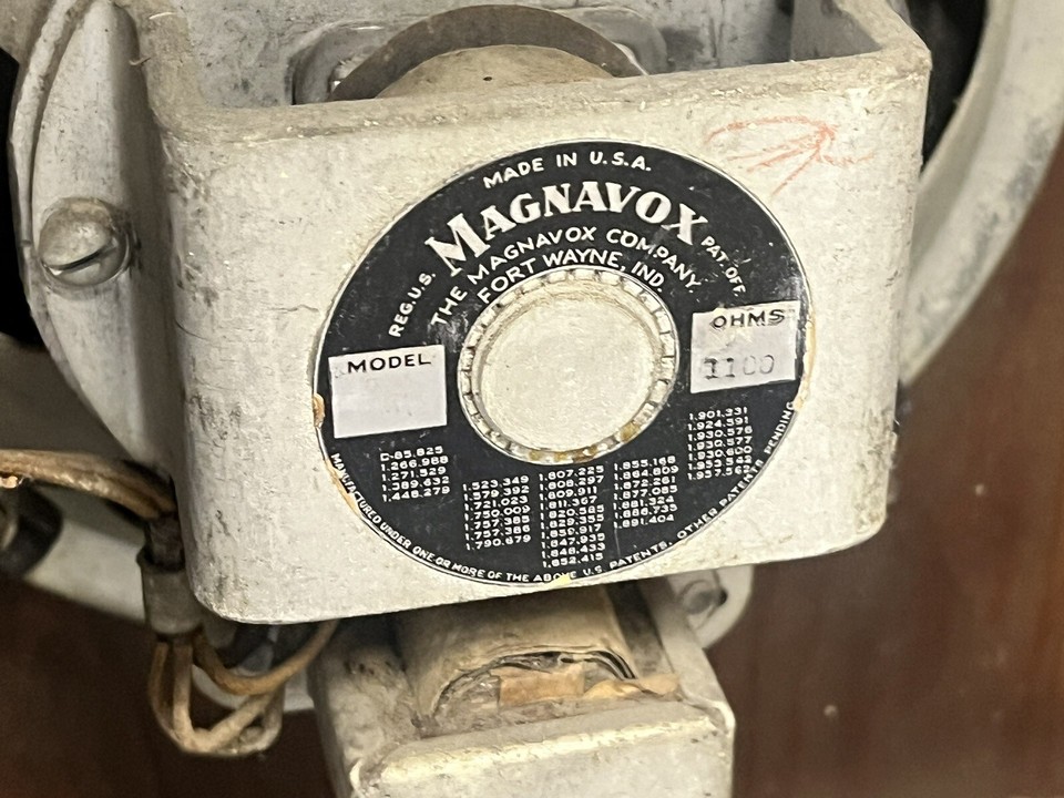 Vintage Crosley 36" Wood Floor Model Tube Radio Antique Cabinet - 70 ...