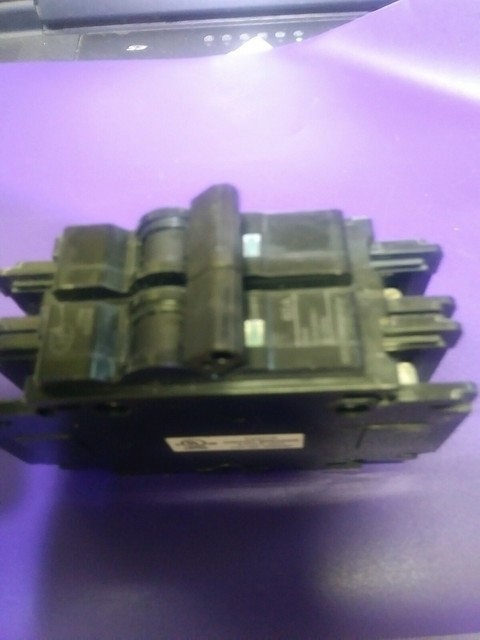 60 Amp 2 Pole DIN Rail Mount Circuit Breaker Square D 632249 632249r ...