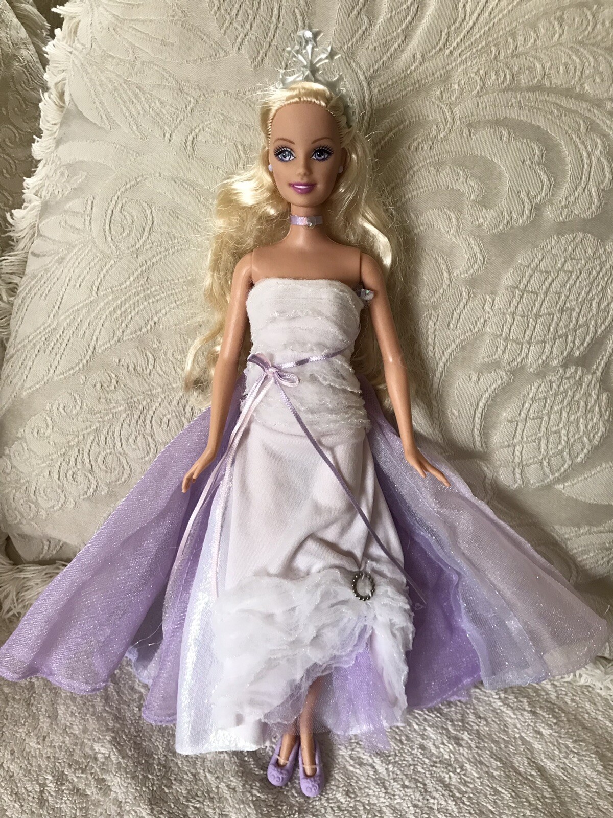 Barbie and the Magic of Pegasus - Princess Annika and Princess Brietta ...