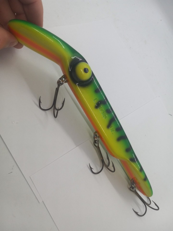 8.5" Legend Lures Co Musky Legend Jr. Fire Tiger Crankbait Trolling ...