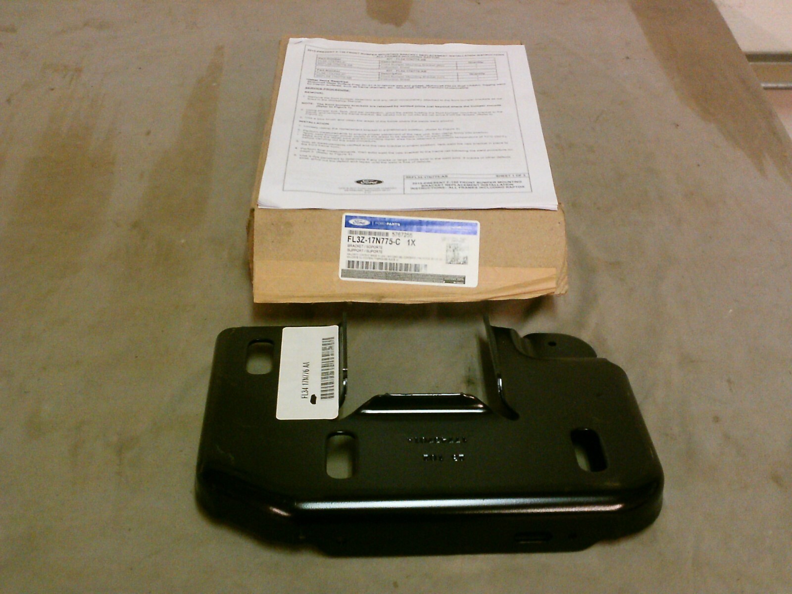 2015,2016,2017,2018,2019,2020 Ford F150 Front LH Frame Rail Bracket OEM ...