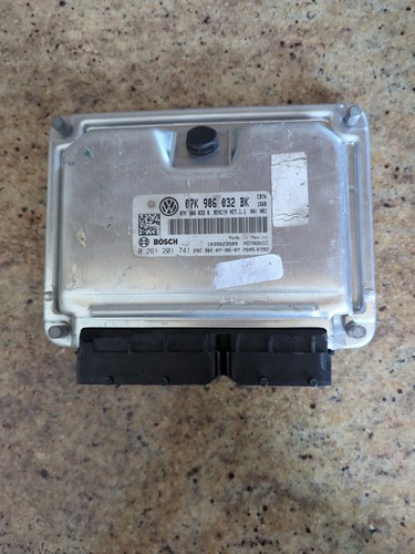 2008-2009 VOLKSWAGEN JETTA RABBIT 2.5L OEM ENGINE CONTROL MODULE ECM ...
