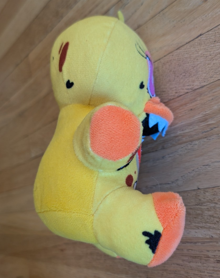 Five Night's at Freddy's FNAF Funko Twisted Ones Freddy 8" Chica Plush ...