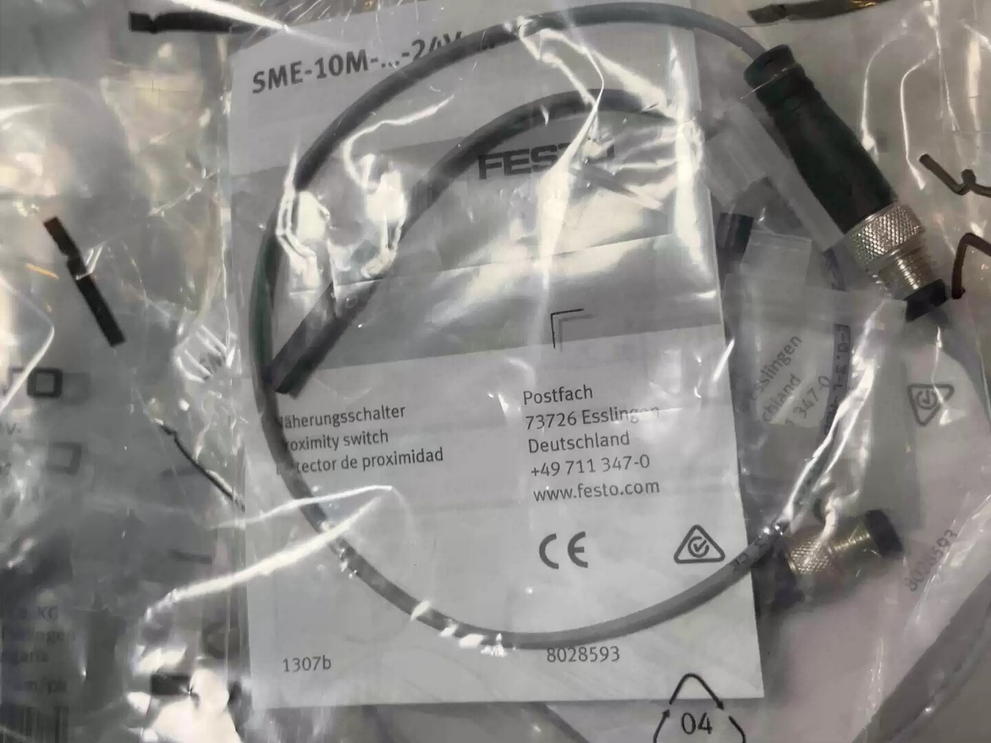 1pcs Festo SME-10M-DS-24V-E-0,3-L-M8D 551367 | eBay