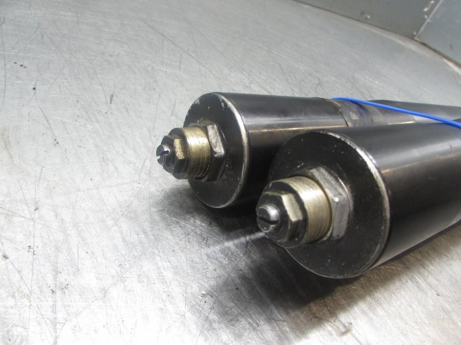 Yamaha YZF-R1 4C8 YZFR1 2007-2008 Pair Of Forks/Suspension Stanchion ...