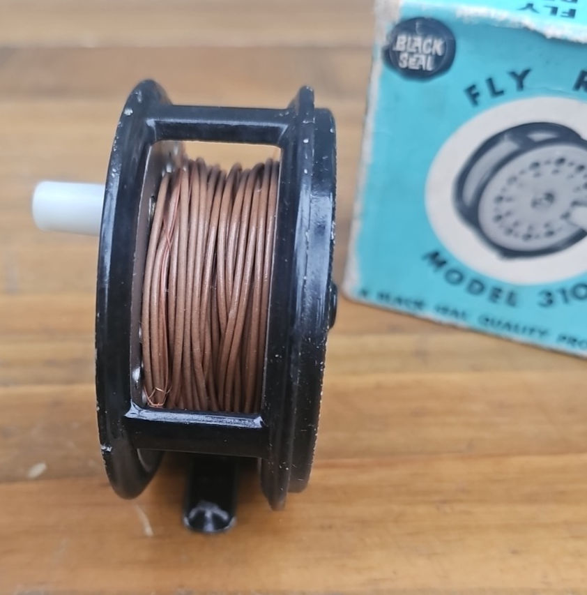 VTG FISHING REELS INC SHAKESPEARE, BLACK SEAL FLY REEL & LEEDA ...