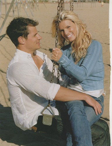 Nick Lachey Jessica Simpson swing pinup Tom Hanks Jennifer Lopez photo ...