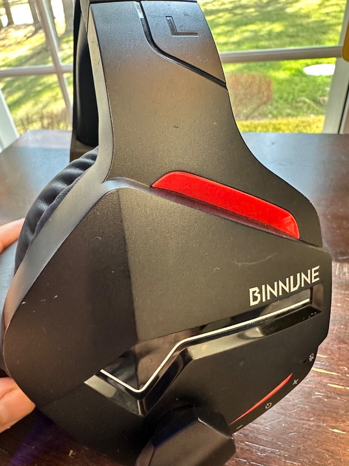 BINNUNE Wireless Gaming Headset with USB Dongle & Detachable Mic ...