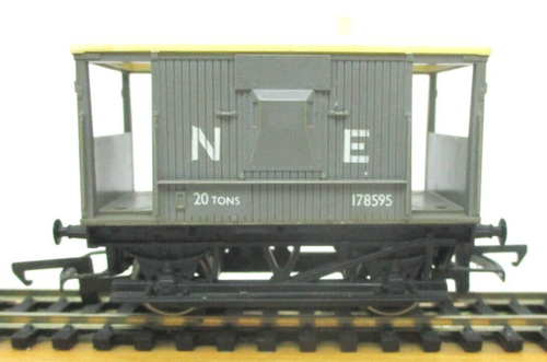 Hornby R215 used NE Standard 20Ton Brake Van 178595 Grey Unboxed 00 ...