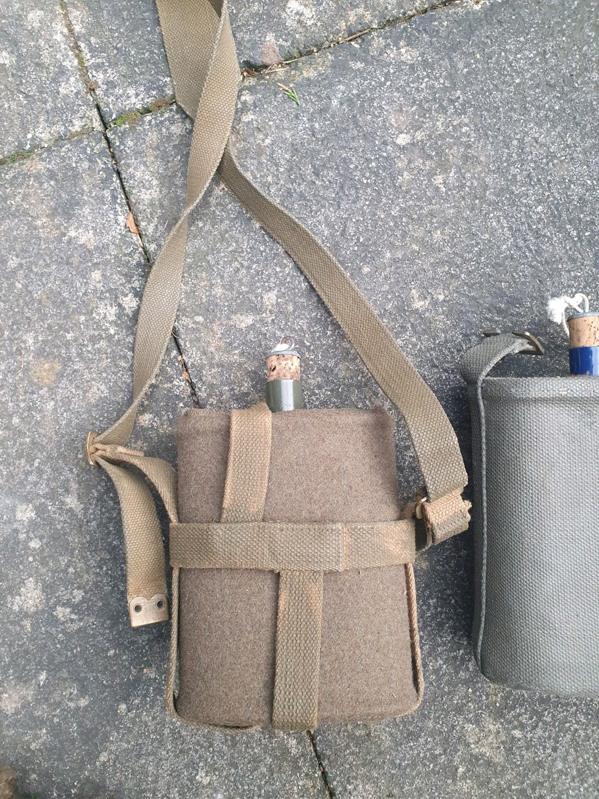 WW2 British Army 1944 Dated P37 Water Bottle With Carrier And Strap ...