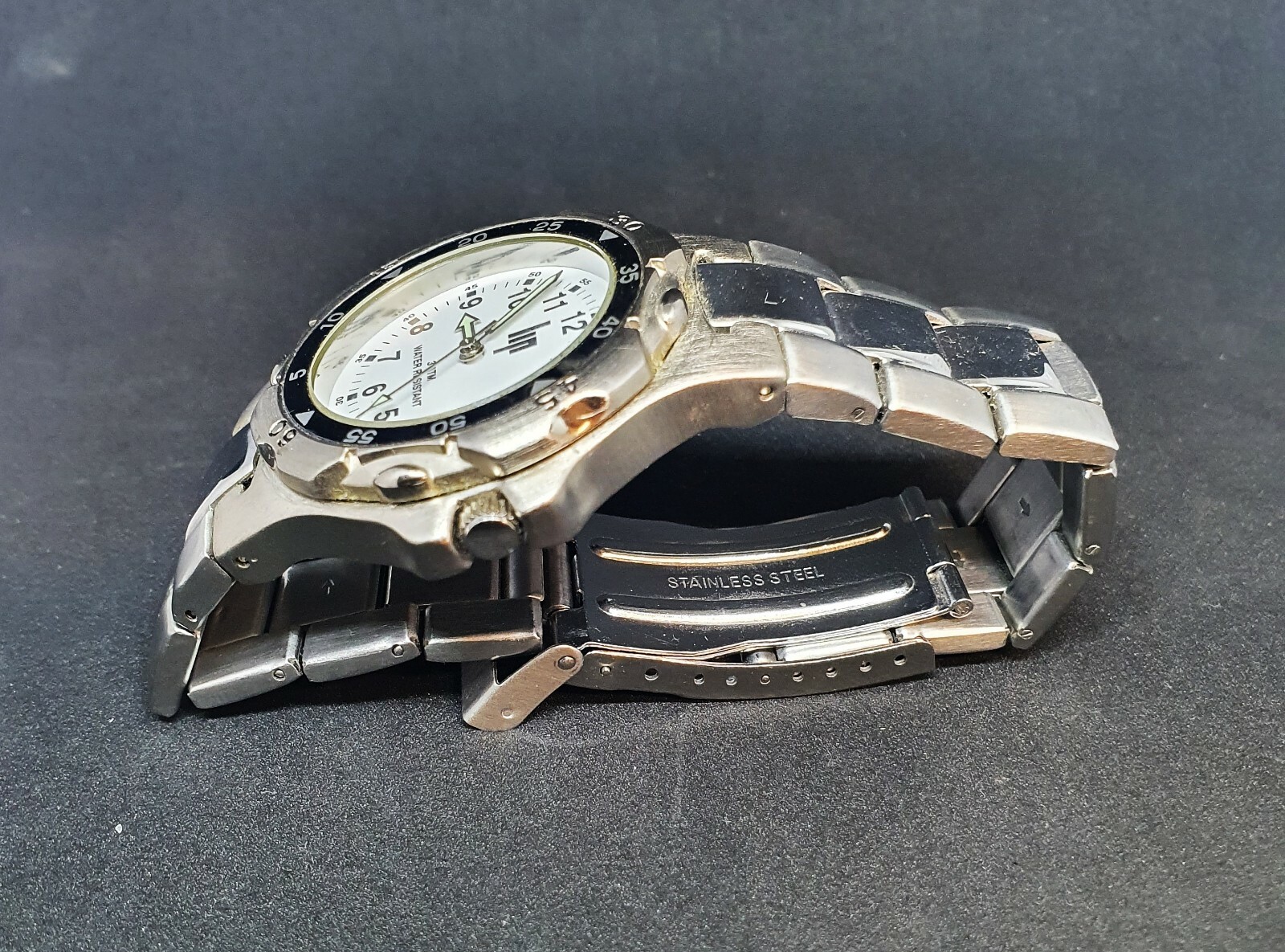 Vintage LIP Fond Acier 16227 Stainless Steel 3ATM Water Resistant Watch ...