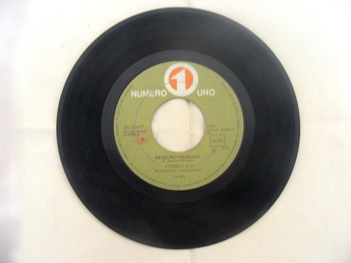 DISCO VINILE 45 GIRI Formula 3 "Nessuno Nessuno / Eppur mi son scordato ...