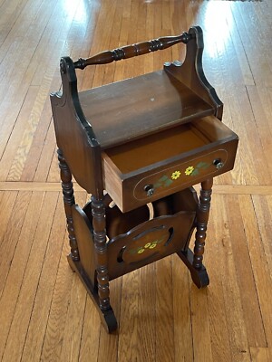 1900-1950 - Table Magazine Rack