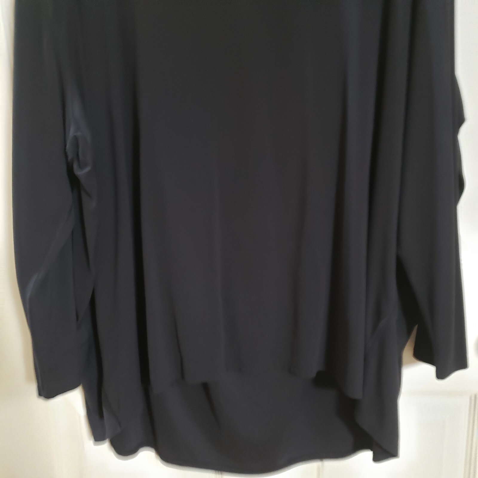 Lululemon Top Women Large Back in Action Long Sleeve Rulu Black Relaxed ...