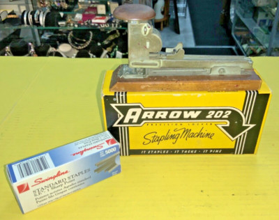 VTG Arrow Fastener 202 Precision Locked Stapling Machine w/ Box ...