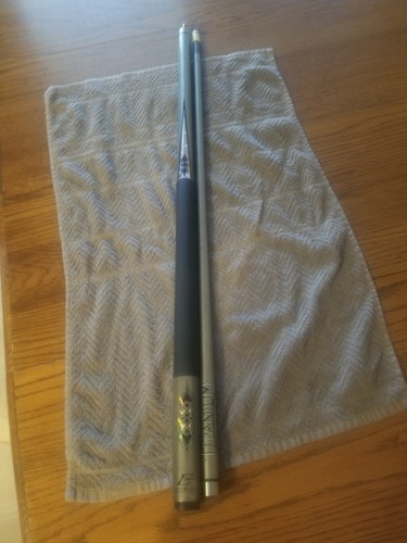 Eastpoint Titanium Ultra Light & Strong Pool Billiards Cue. 58" & 20 ...