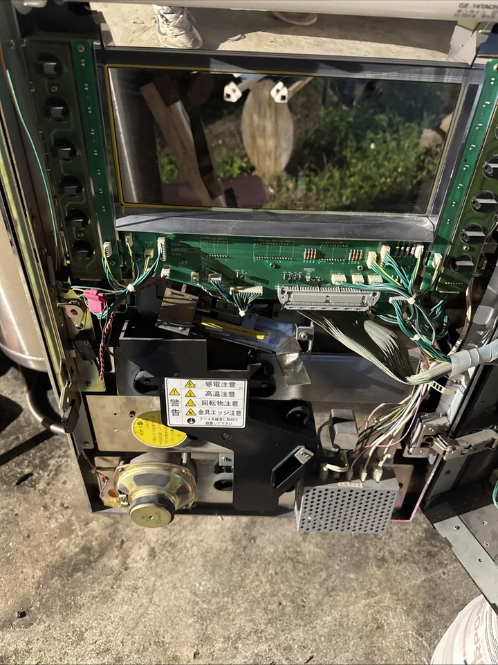 IGT Type A Dynamite Free Slot Machine + Tokens And Key | eBay