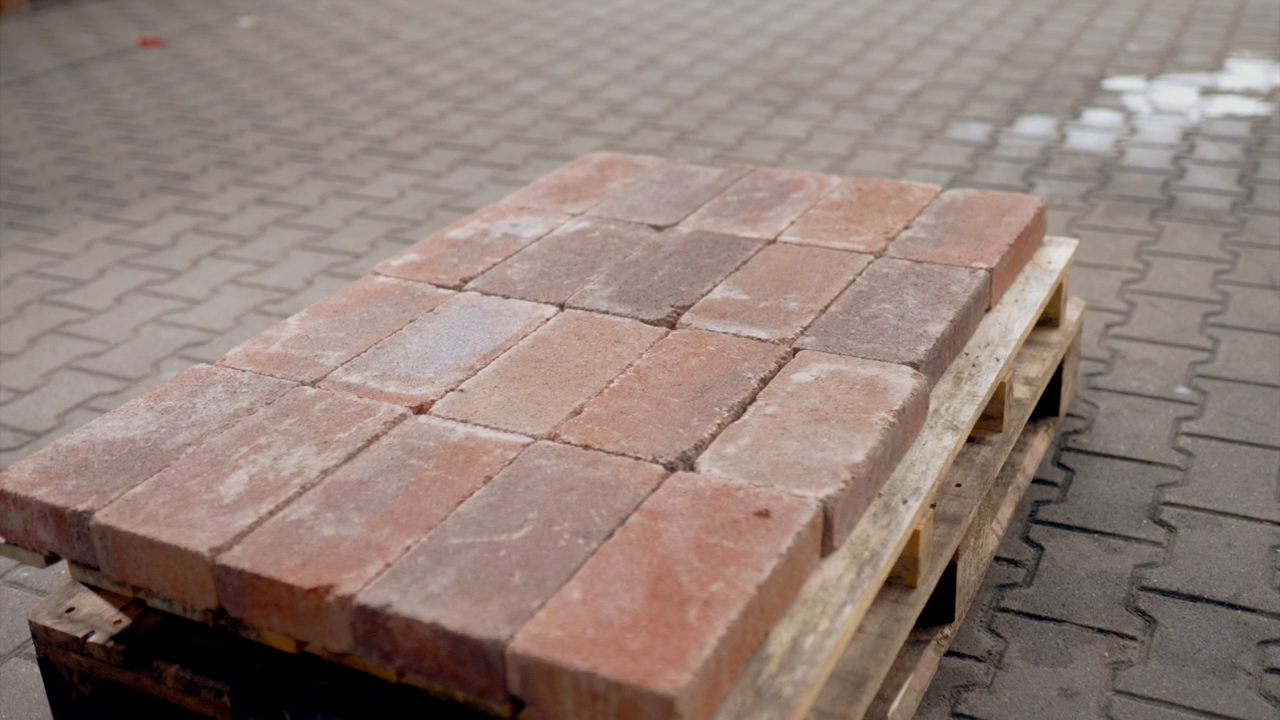 Altstadtpflaster gerumpelt | Pflaster Einfahrt | Beige-Rot-Violett ...