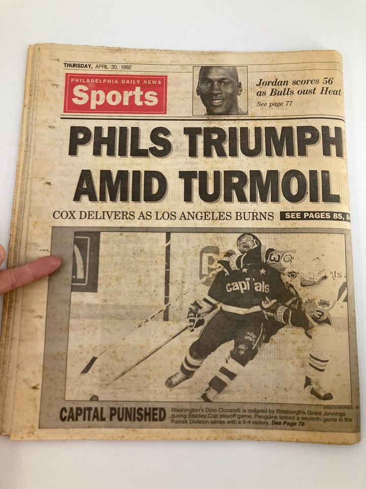 Philadelphia Daily News Tabloid April 30 1992 A Farewell To 'The Cosby ...