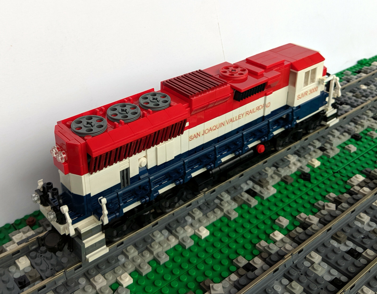 Custom San Joaquin Valley Railroad SJVR PR30B Train Engine Built With ...