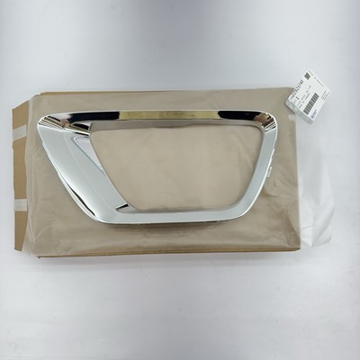 2015-2020 Chevrolet Colorado Fog Light Trim Molding Front Left Side ...