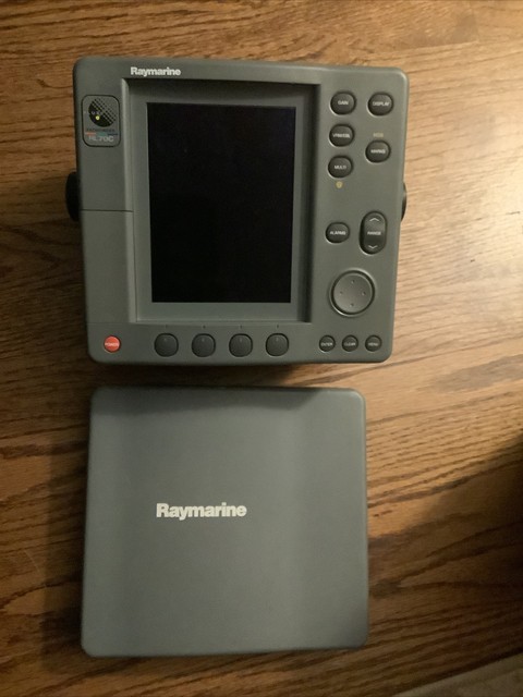 Raymarine Rl70c Plus Hsb2 Color Radar Only Display E52033 for sale ...