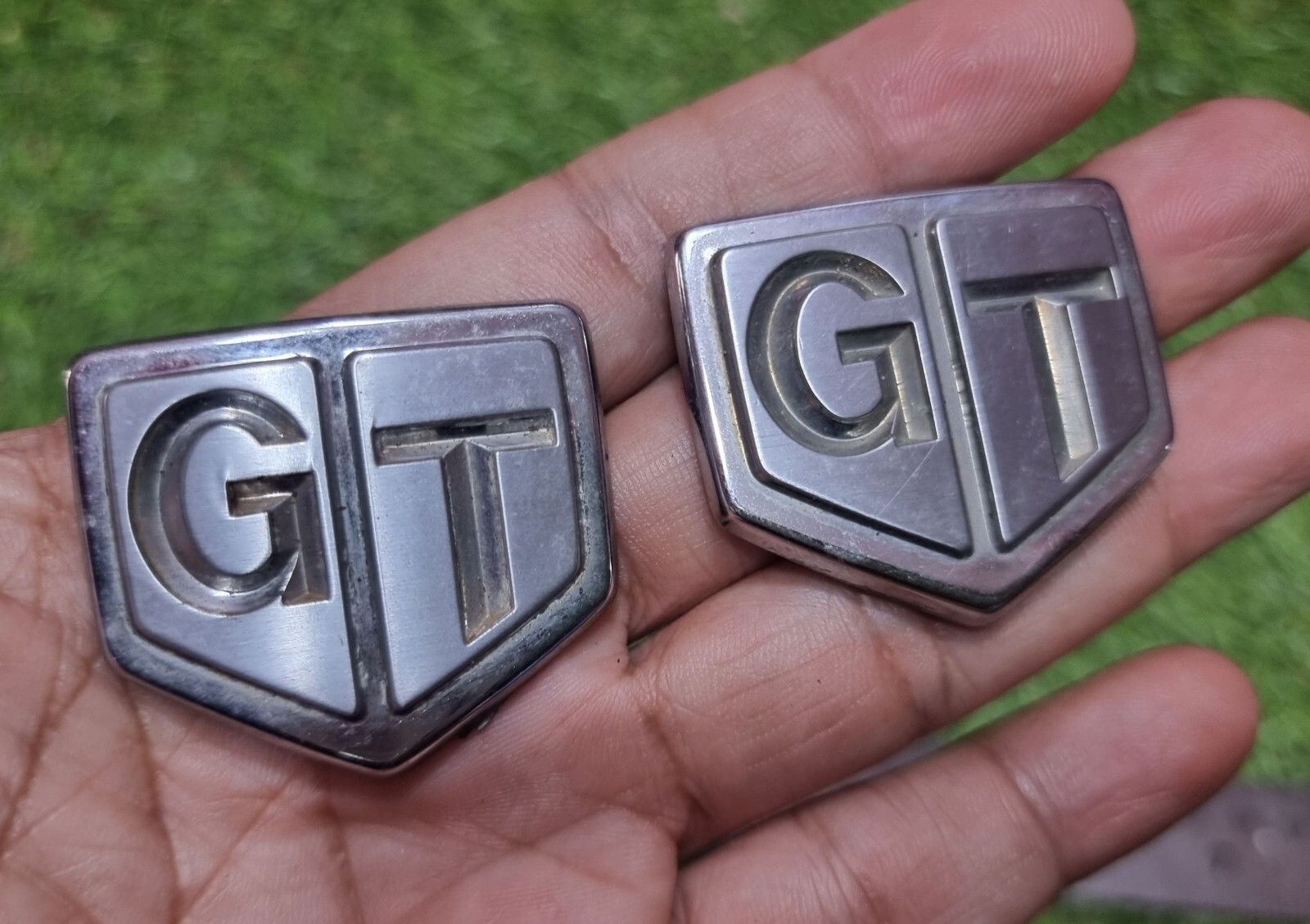 Nissan Skyline R32 JDM OP Silver GT Fender Emblems Badges Rare BNR32 ...