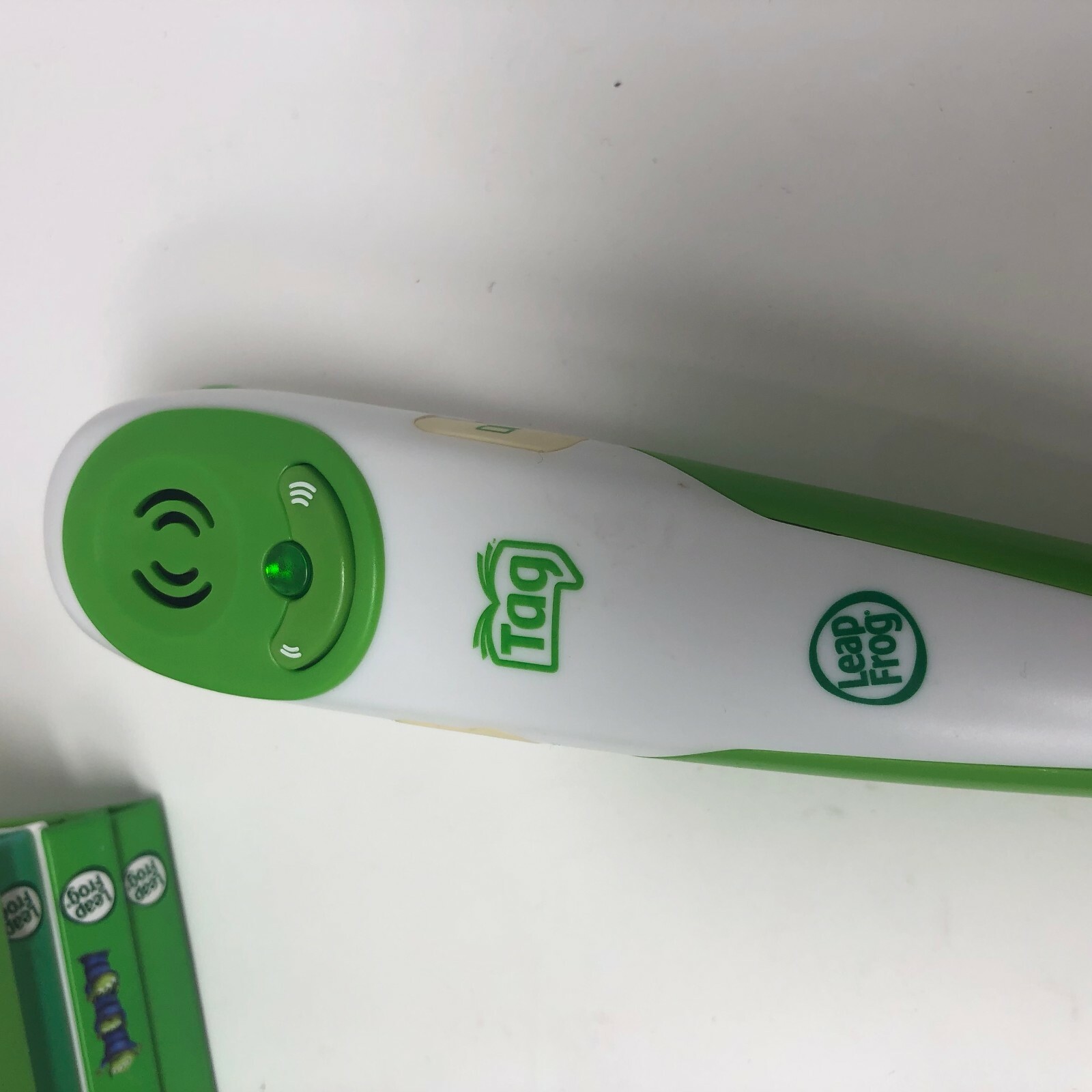 Leapfrog Tag Reader Pen, 11 Books, Carrying Case Works Homeschool Short ...