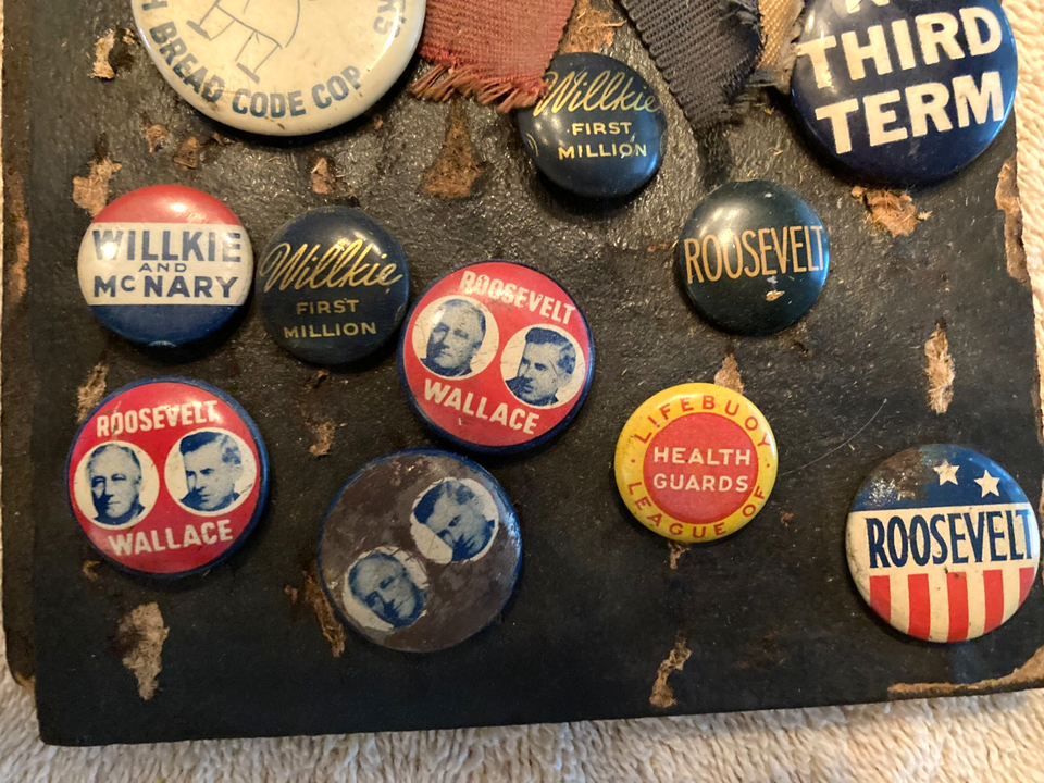 Vintage Rooosevelt/Wallace & No THird Term Political Buttons & others ...