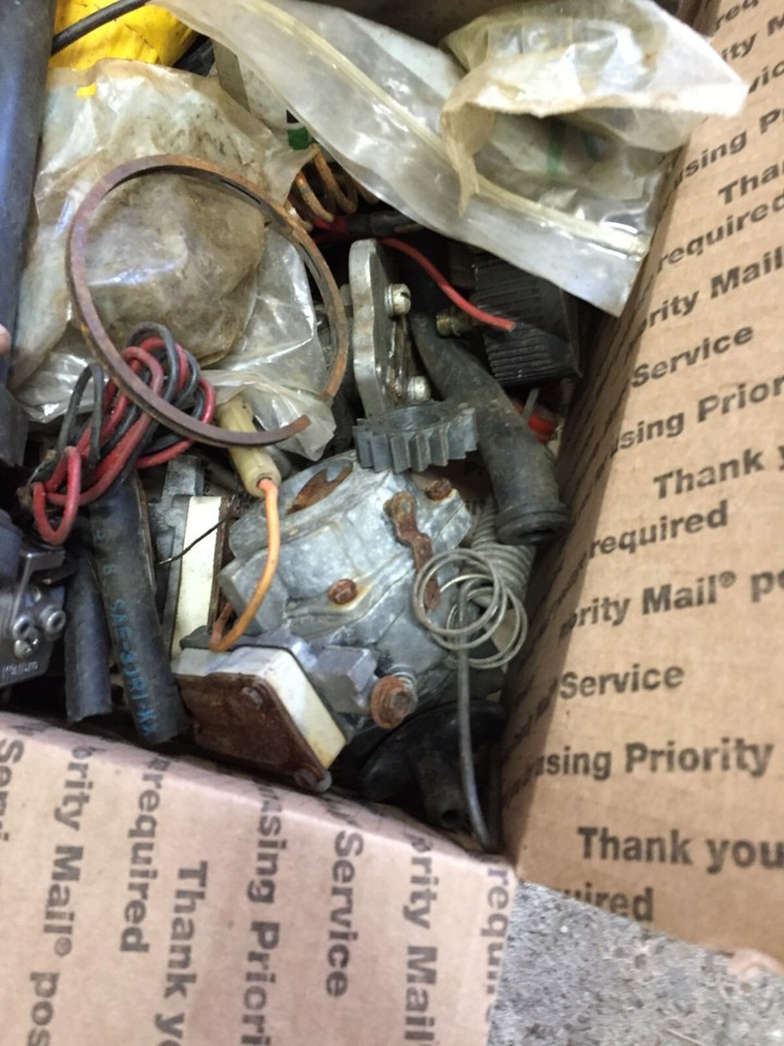 Huge Random Junk Drawer lot vintage old lawn mower parts carburetors ...