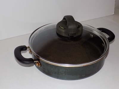 Cooks Essentials 2 3/4 Qt Double Handle Skillet Frying Pan Vented Lid ...