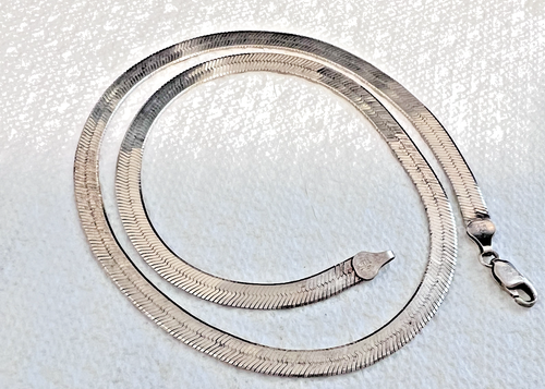 STERLING SILVER NECKLACE 17 INCHES LONG AND 5MM WIDE | eBay