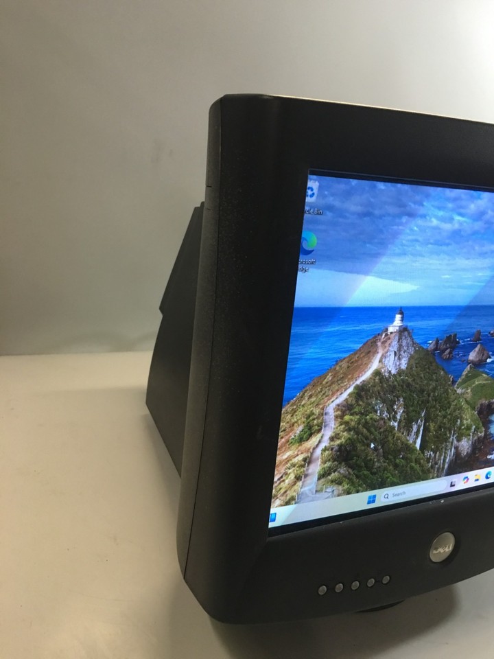 Dell M782p 17" CRT Computer Monitor 1600x1200 65Hz | eBay