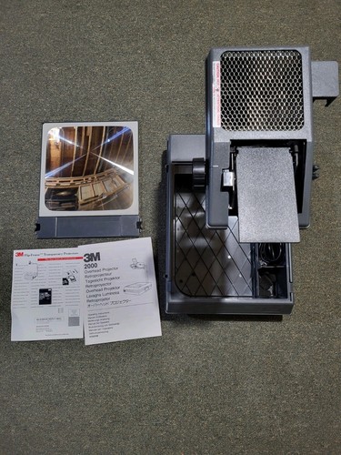 3M 2000 AG Portable Overhead Desktop Transparency Projector | eBay