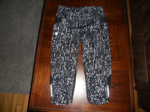 Athleta womens leggings size XS extra small yoga MINT cond cropped | eBay