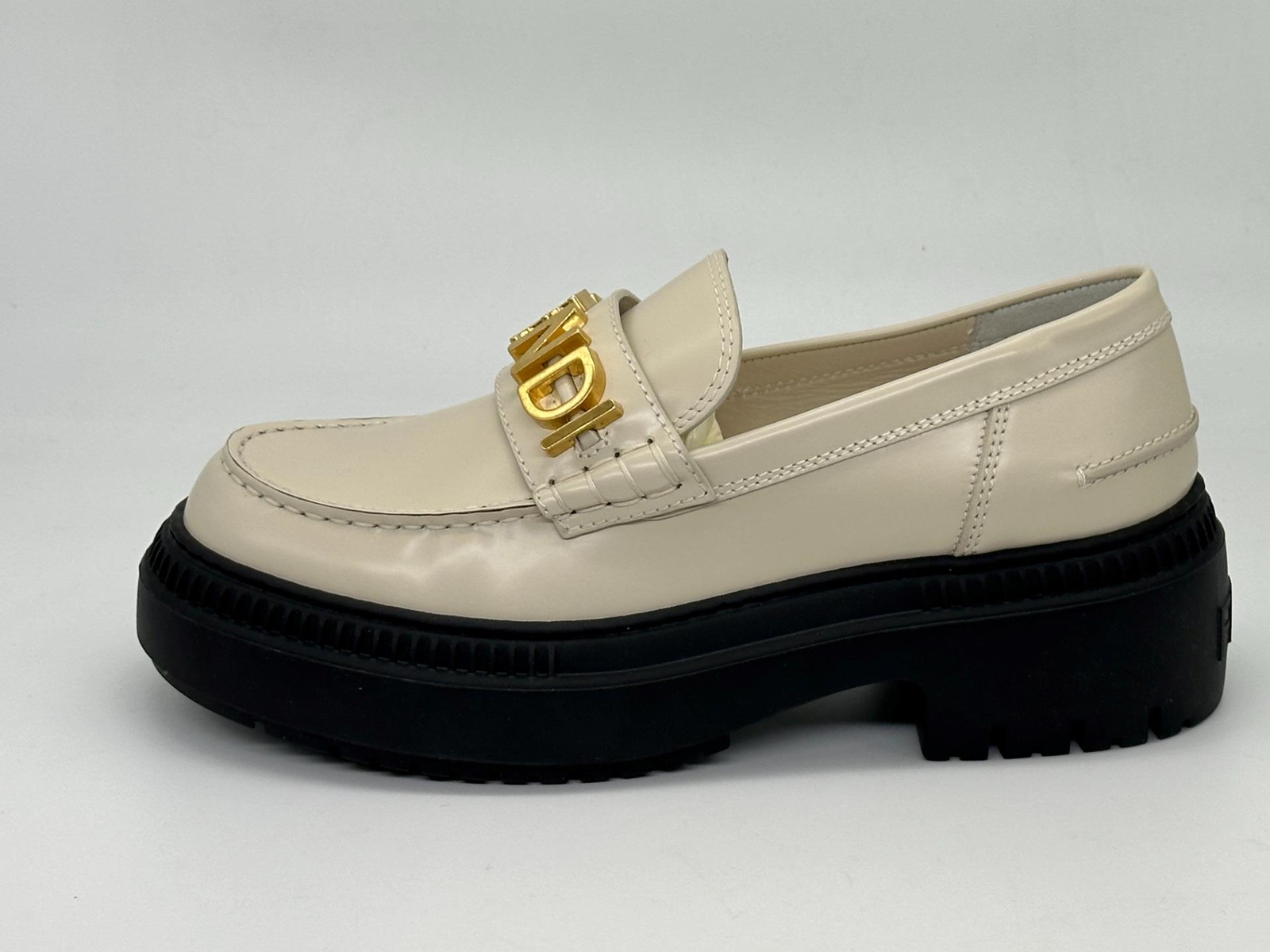 FENDI Fendigraphy Graphy Signature Logo Leather Platform Loafers Shoes ...