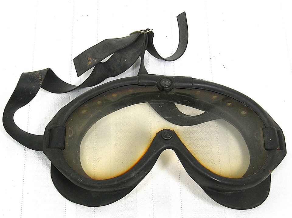2 PAIR USAF AVIATION GOGGLES AMERICAN OPTICAL AO COMPANY VINTAGE | eBay