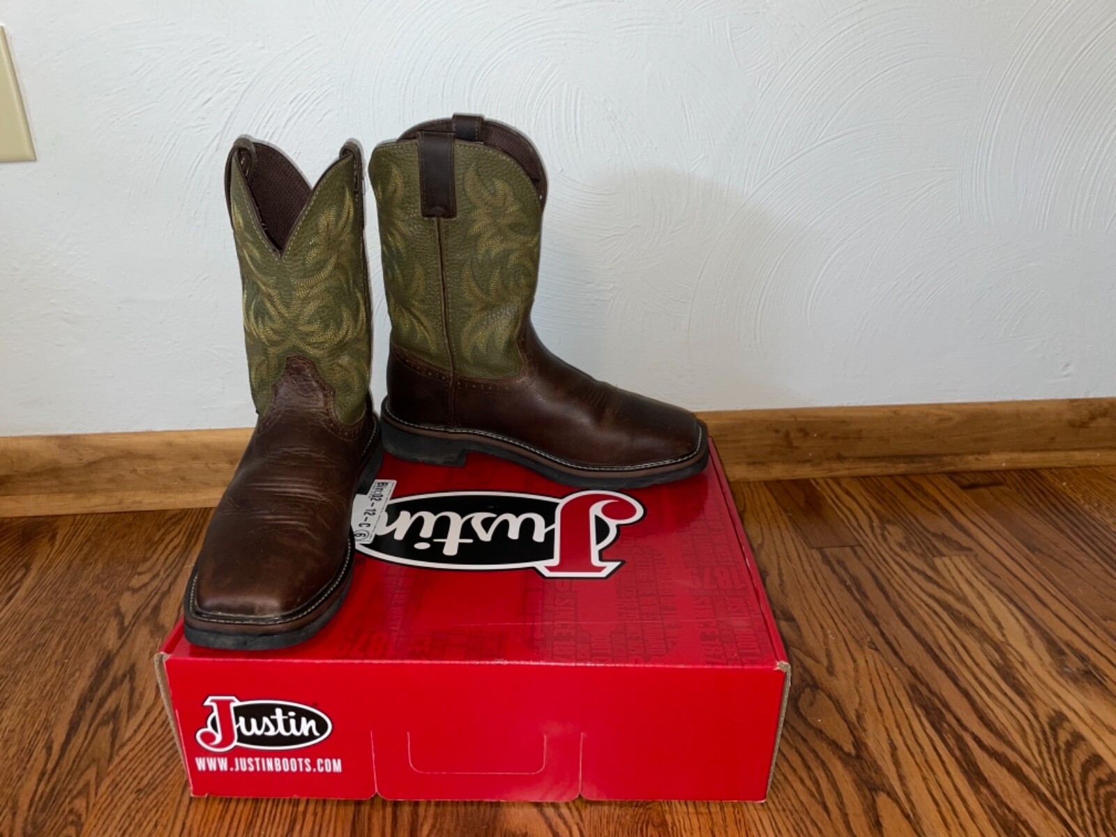 JUSTIN MEN'S STAMPEDE 11" STEEL TOE WESTERN WORK BOOT… - Gem