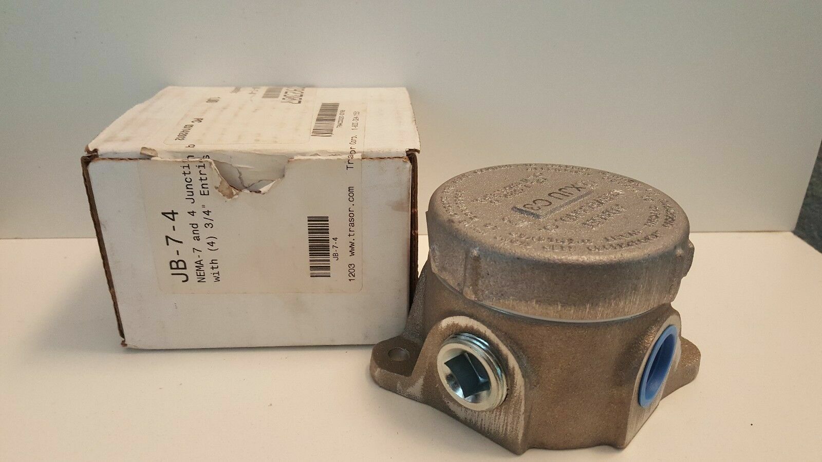 Explosionproof Multi-Hub Junction Box. Chromalox JB-7-4 Adalet XJU-2-3 ...