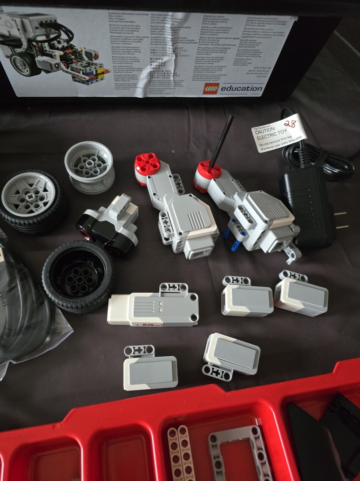 LEGO EDUCATION MINDSTORMS EV3 (45544) CORE SET Ver 39 WITH AC ADAPTER ...